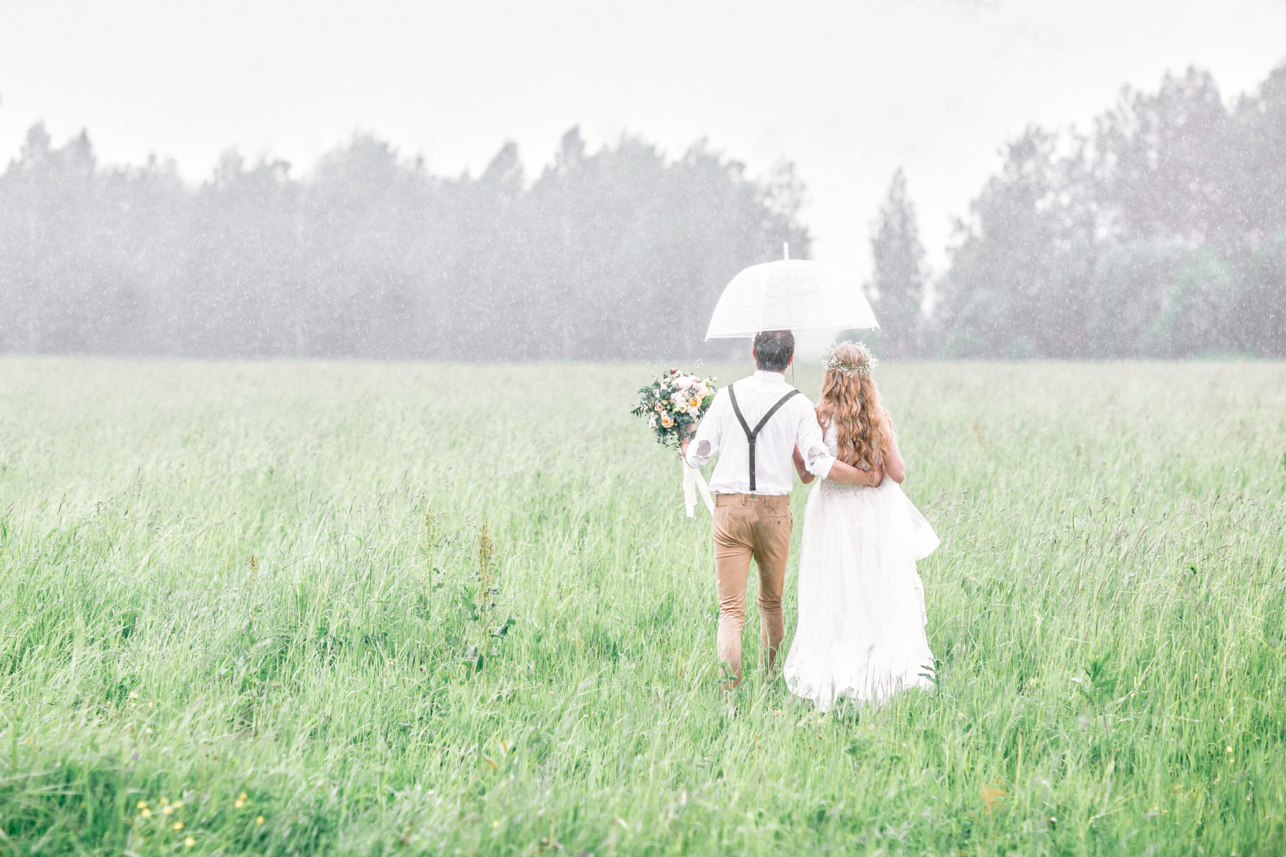 How to Avoid Disasters at your Outdoor Wedding | KC Limo Service